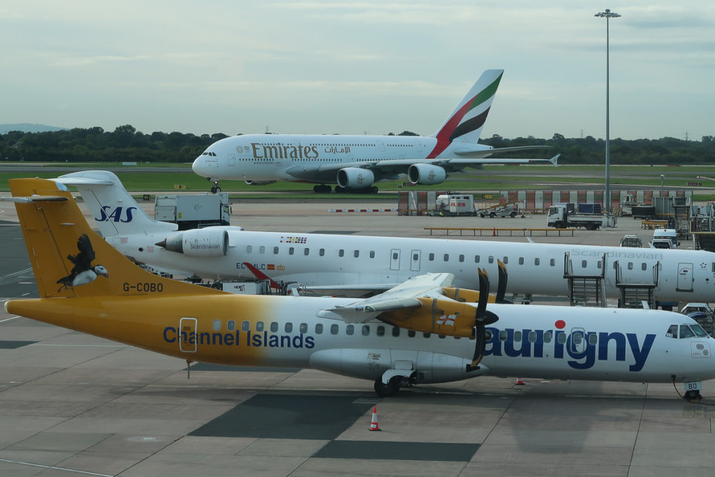 Manchester (MAN) Airport Review - flyctory.com