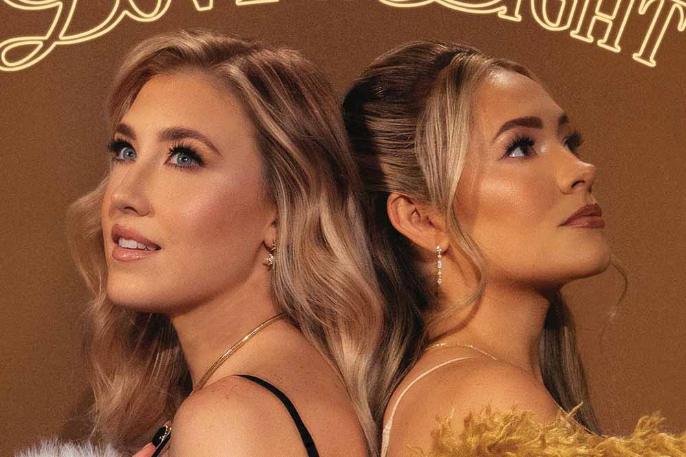 Maddie & Tae - Love & Light - Flyctory.com