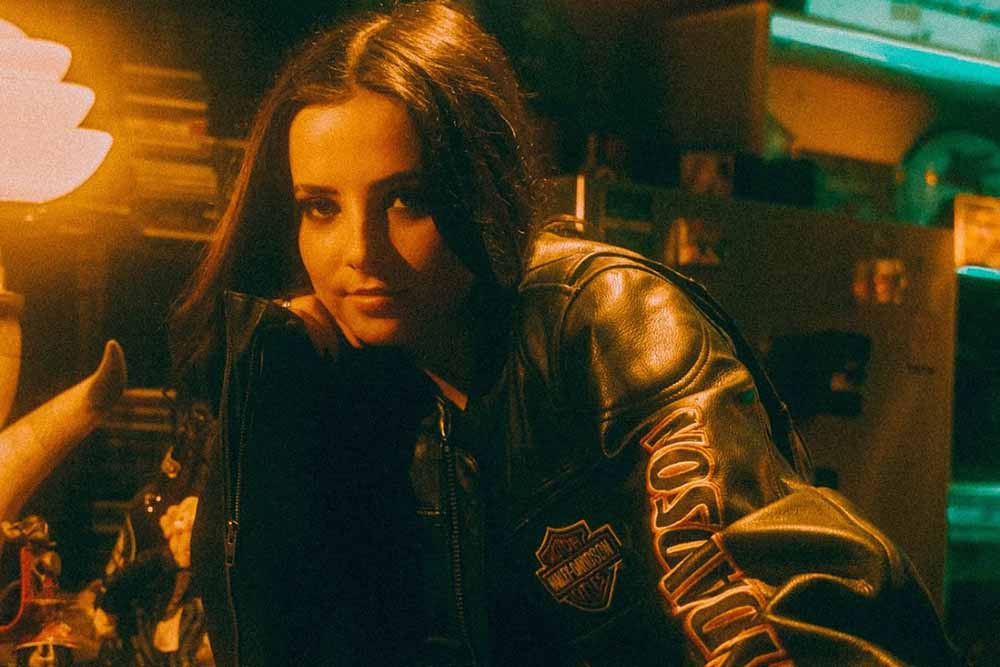 Chelsea Berman - Like Me Better EP - Flyctory.com